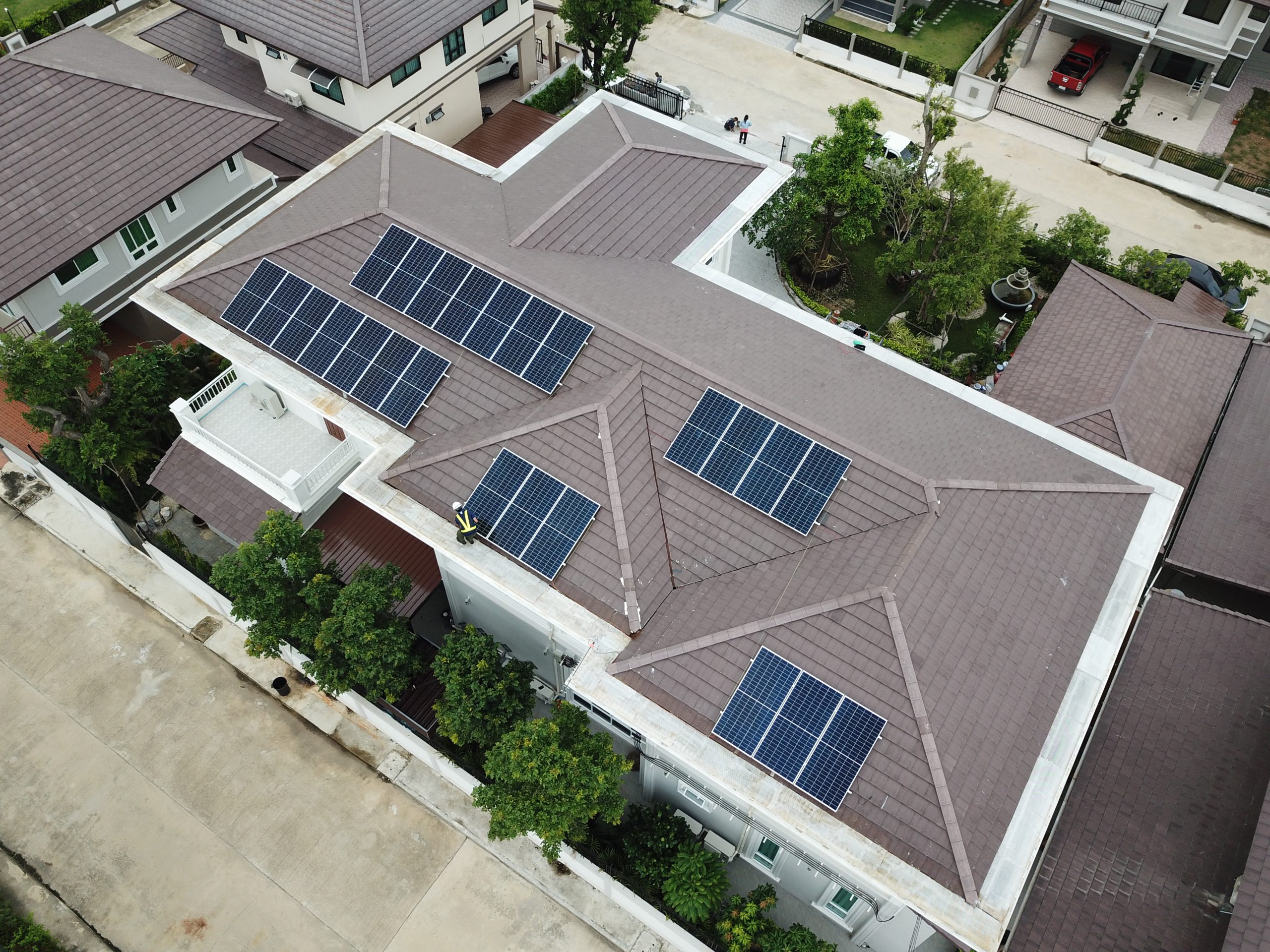 NextE เน็กซ์อี - Passion for Green Energy - ติดตั้งโซล่าเซลล์คุณภาพ